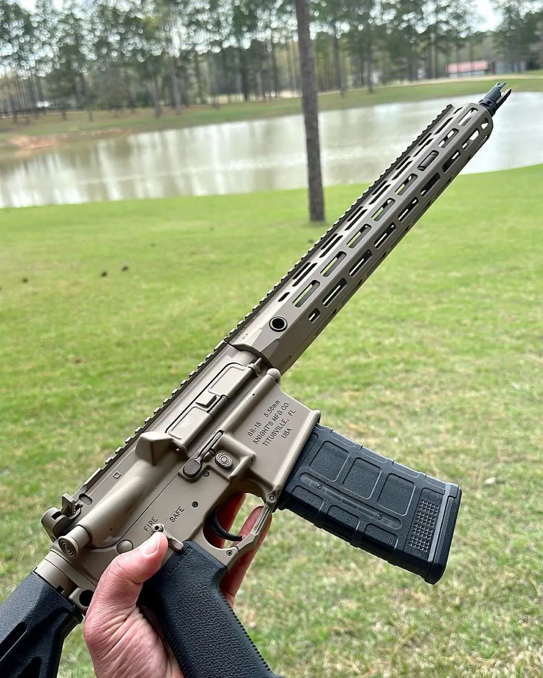 14 Best AR-15s In 2024: Ultimate Guide & Build Photos