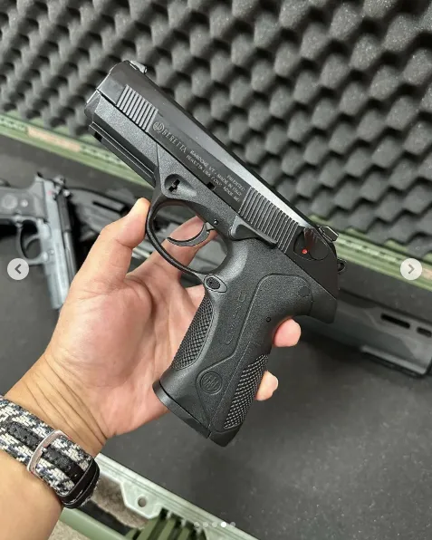 4 Best DA/SA Pistols [2024]: Get the Best of Both Worlds